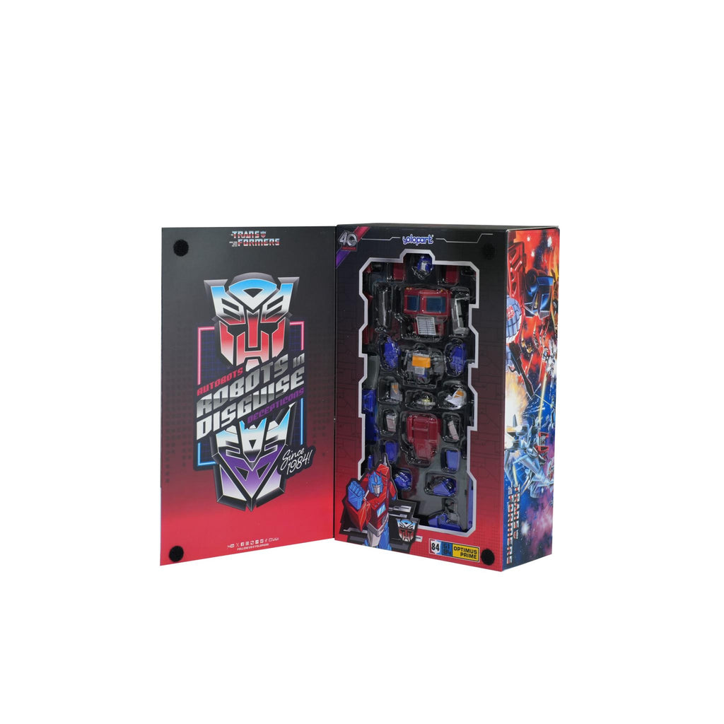 Transformers: Generation One - 20cm Optimus Prime Model Kit - AMK ...