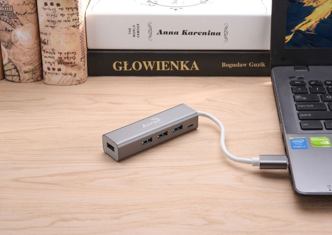 AeroCool 4 Port USB3.0 Hub with Micro USB Input - JB Hi-Fi